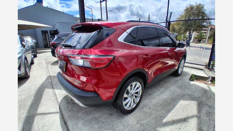 Ford Escape Titanium Hev Rojo - MKTP Movilidadtu360 Bancolombia